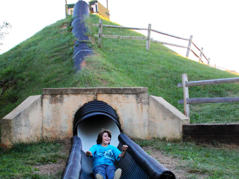 Maze Mountain Slide – Maize Quest Corn Maze & Fun Park